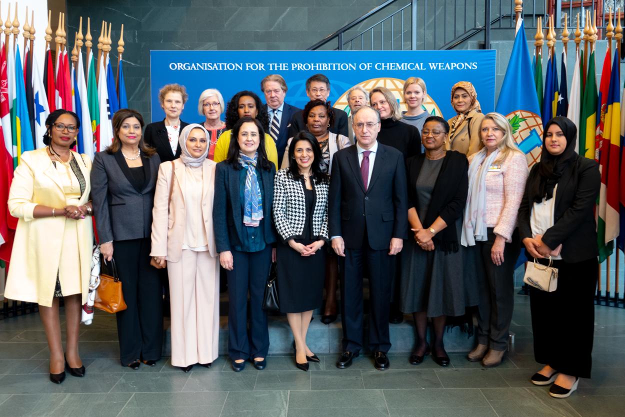 The Hague Ambassadors’ Spouses Association Visits the OPCW | OPCW